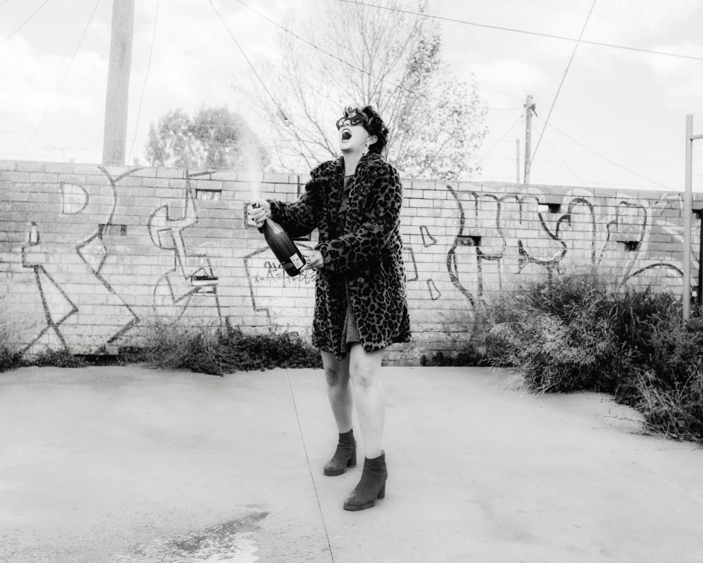 How to spray a champagne bottle at your wedding. | BRIARS ATLAS